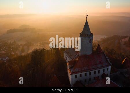Sunrise at the Leuchtenburg in Thuringia Stock Photo - Alamy