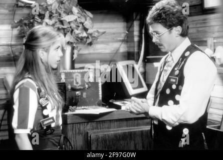 JENNIFER ANISTON, MIKE JUDGE, OFFICE SPACE, 1999 Stock Photo - Alamy