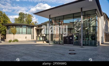 ETA Hoffmann Theater, house facade, architecture, decorative, modern ...