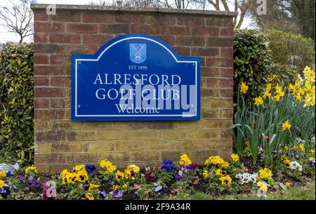 Welcome sign to Alresford Golf Club, Alresford, Hampshire, England, UK ...
