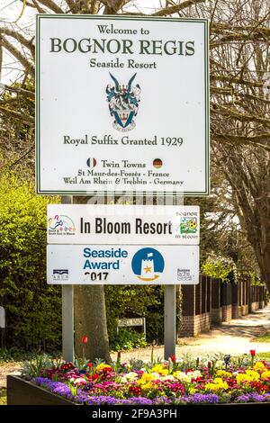 Welcome to Bognor Regis Sign, Bognor Regis, West Sussex, England, UK ...