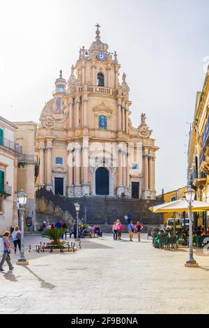RAGUSA, ITALY, APRIL 26, 2017: Interior of the cathedral of saint ...