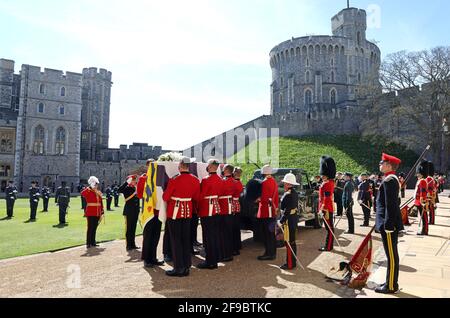 Pall bearers Major General Matthew Holmes, Lieutenant General Roland ...