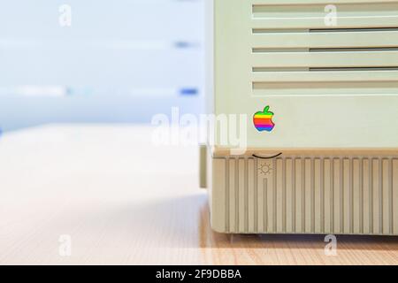 Apple workstation, antigue model of macintosh in a office background ...