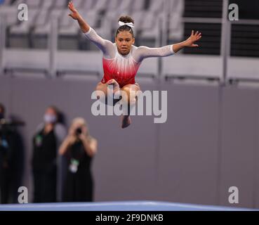 Utah Utes gymnast Jaedyn Rucker performs a floor routine during an NCAA ...