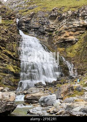 views of mountains, forests, waterfalls and natural pools in the Ordesa ...