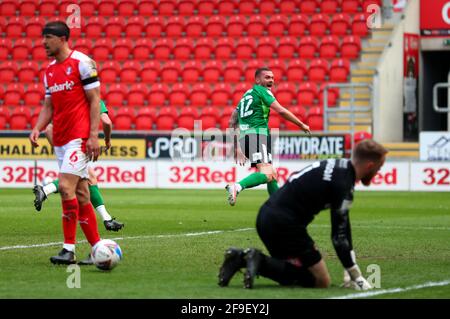 Birmingham City's Harlee Dean celebrates scoring his side's second goal ...