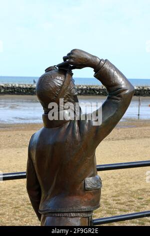 Amy Johnson,Aviator,Bronze,Statue,Herne Bay,Seafront,Kent,England ...