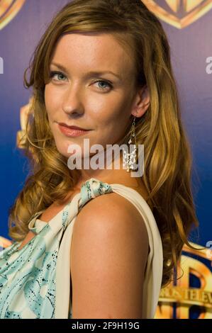 Actress Kathryn Gordon attends arrivals for the 58th Annual Primetime ...