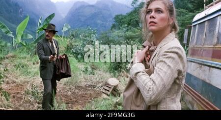 Usa Kathleen Turner And Manuel Ojeda In A Scene From C Twentieth