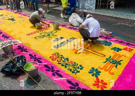 PANAJACHEL, GUATEMALA - MARCH 25, 2016: People decorate Easter carpets ...