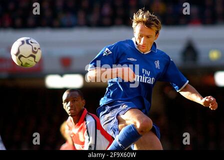 Football Premiere League Arsenal V Chelsea Dec 2001 Stock Photo - Alamy