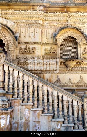 Ornate limestone Hindu temple Shri Vallabh Nidhi Mandir in Alperton ...