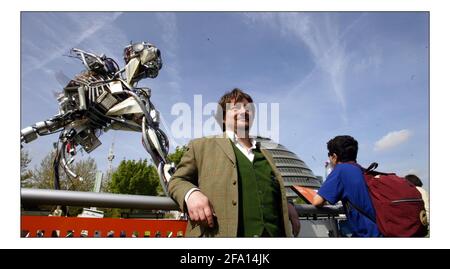 WEEE MAN.....Cannon Europe and the RSA unveil a joint environmental ...