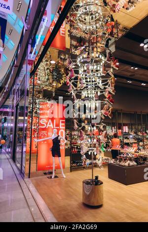 Kurt Geiger at The Dubai Mall Stock Photo - Alamy
