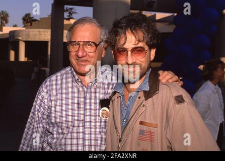 Steven Spielberg at the Premiere of "The Land Before Time" - November ...