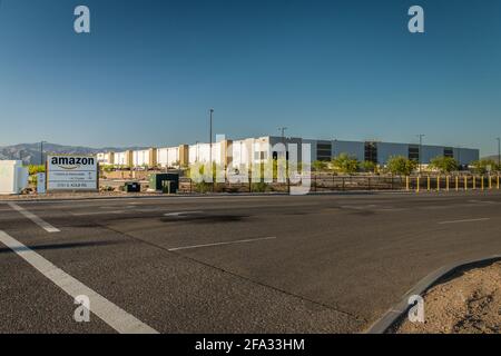 The New Amazon Fulfillment center in Patterson California Stock Photo ...