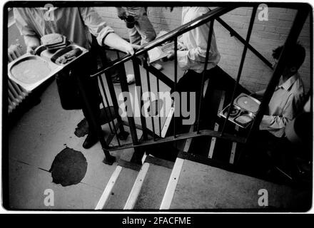 Hull Prison July 1990 Scan made in 2021 Taking food back to cells. HM ...