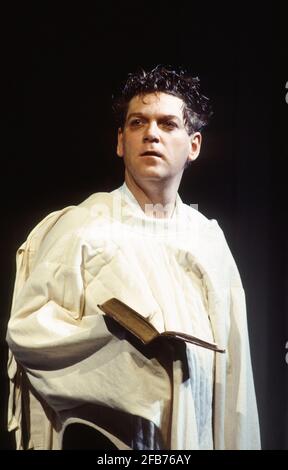Kenneth Branagh (Hamlet) in HAMLET by Shakespeare at the Royal ...