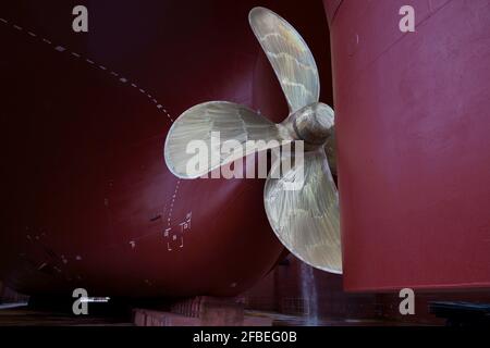 the propeller of a cargo ship during docking Stock Photo - Alamy