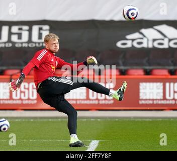Aaron Ramsdale of Sheffield Utd during the Premier League match at ...