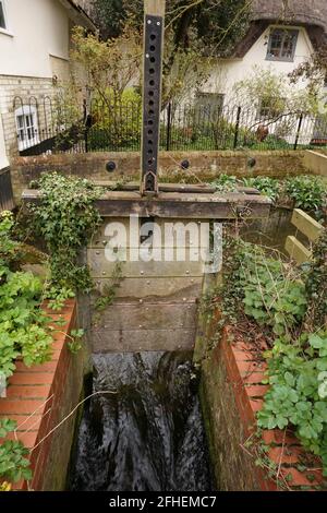 17th century working watermill at Hinxton, Cambridgeshire Stock Photo ...