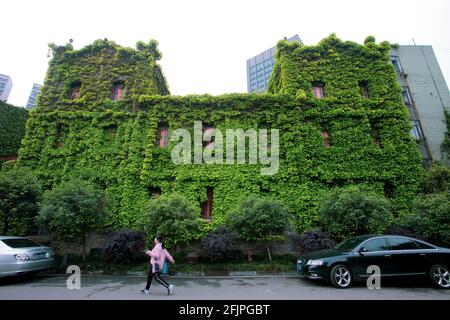 Chengdu, Sichuan province, China - April 14, 2020 : People on Chengdu ...