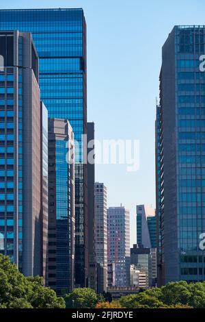 The Marunouchi Centre Building seen from Marunouchi Ekimae Square at ...