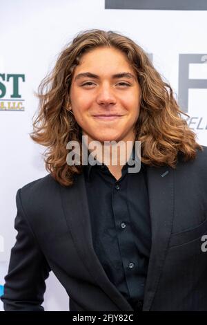Adam Evans attends Suzanne DeLaurentiis Productions presents a Pre ...