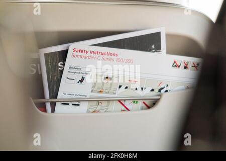 Safety & emergency instruction / guide card during a flight in a ...