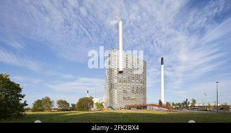 Power plant embedded in green. CoppenHill Power Plant, Copenhagen ...
