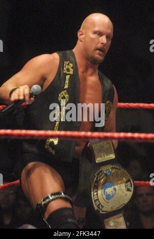 Stone Cold Steve Austin 2001 By John Barrett/PHOTOlink Stock Photo - Alamy