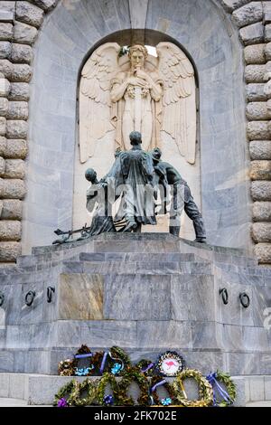 National War Memorial in Adelaide, South Australia, commemorates those ...
