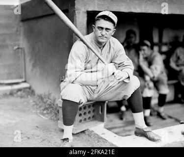 Herbert 'Hub' Perdue, a baseball player with the Boston Braves in the ...