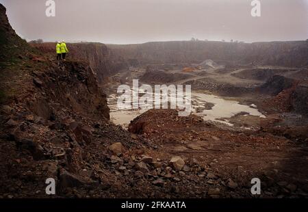 Tams Loupe Quarry Scotland May 1998Pictured from above Stock Photo - Alamy