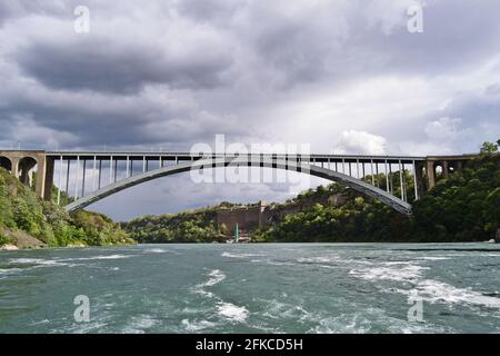 Rainbow Bridge at Niagara Falls, USA and Canada Border Stock Photo - Alamy
