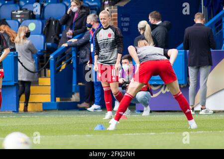 Lea Schuller (Bayern Munich) warms up during the 2020-21 UEFA Womens ...