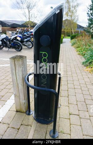 Pod Point EV charging point in a Tesco supermarket car park Stock Photo ...