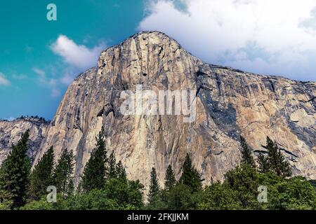World famous rock climbing wall of El Capitan, Yosemite national park ...