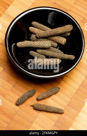 Pippali (Piper longum) in shell (Piper retrofractum), Java pepper ...