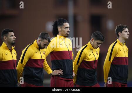 Team Italy lines up prior to the start of the semifinal match between ...