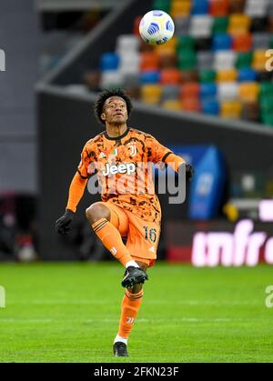 Juan Cuadrado of Juventus in action during the Italian championship ...