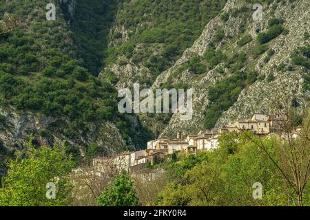 Italy Abruzzo Anversa degli Abruzzi View Stock Photo - Alamy