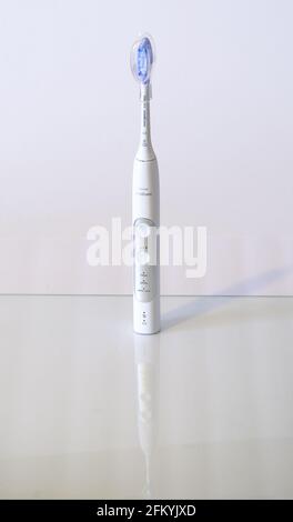 Philips sonicare electric tooth brush Stock Photo - Alamy