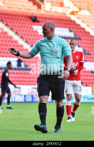 Referee Kevin Johnson Stock Photo - Alamy
