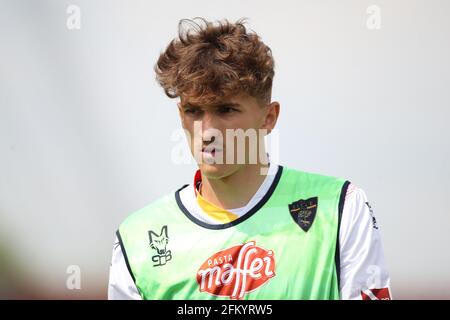 Monza, , 4th May 2021. Pablo Rodriguez Delgado of US Lecce warms up ...