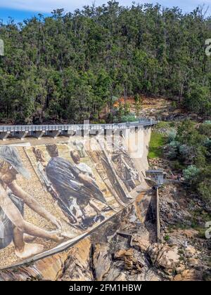 Wellington Dam world's largest dam wall mural painted by Guido Van ...