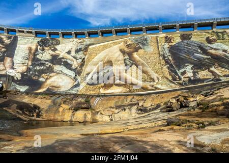 Wellington Dam world's largest dam wall mural painted by Guido Van ...
