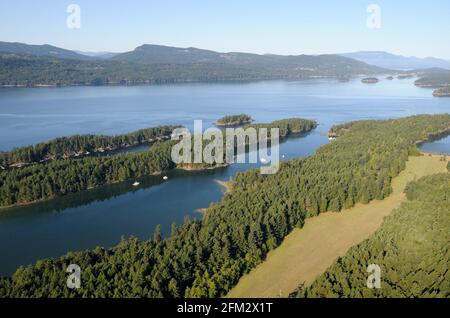 Aerial view of Annette Inlet, Prevost Island, Gulf Islands, British ...