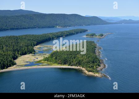 Tumbo Island with Saturna Island in the background, Gulf Islands ...
